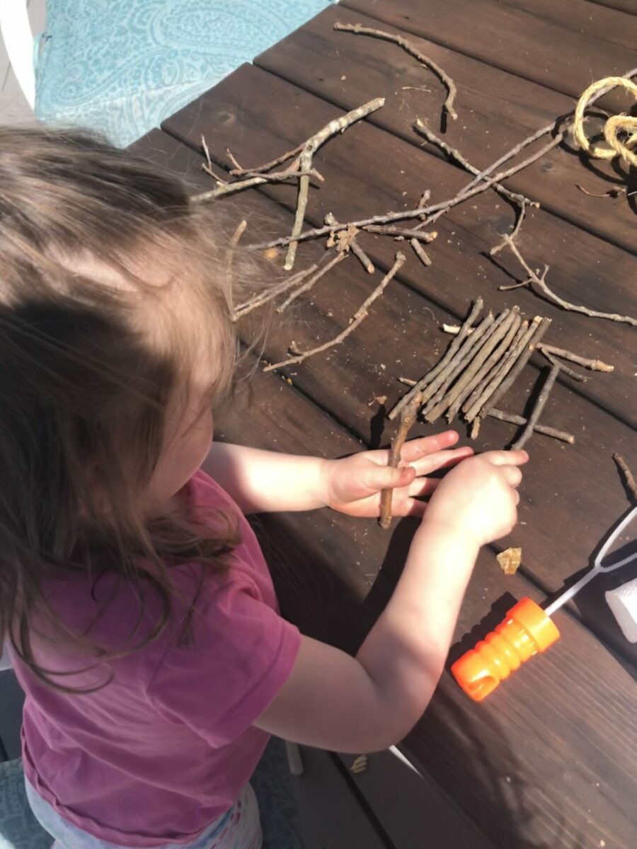 20 Montessori Outdoor Activities for Toddlers and Preschoolers — The ...