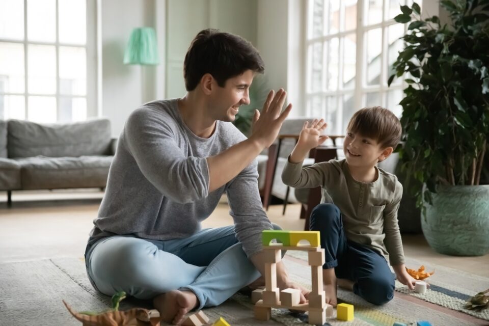 Best 12 Construction Play Toys for Toddlers & Preschoolers — The ...